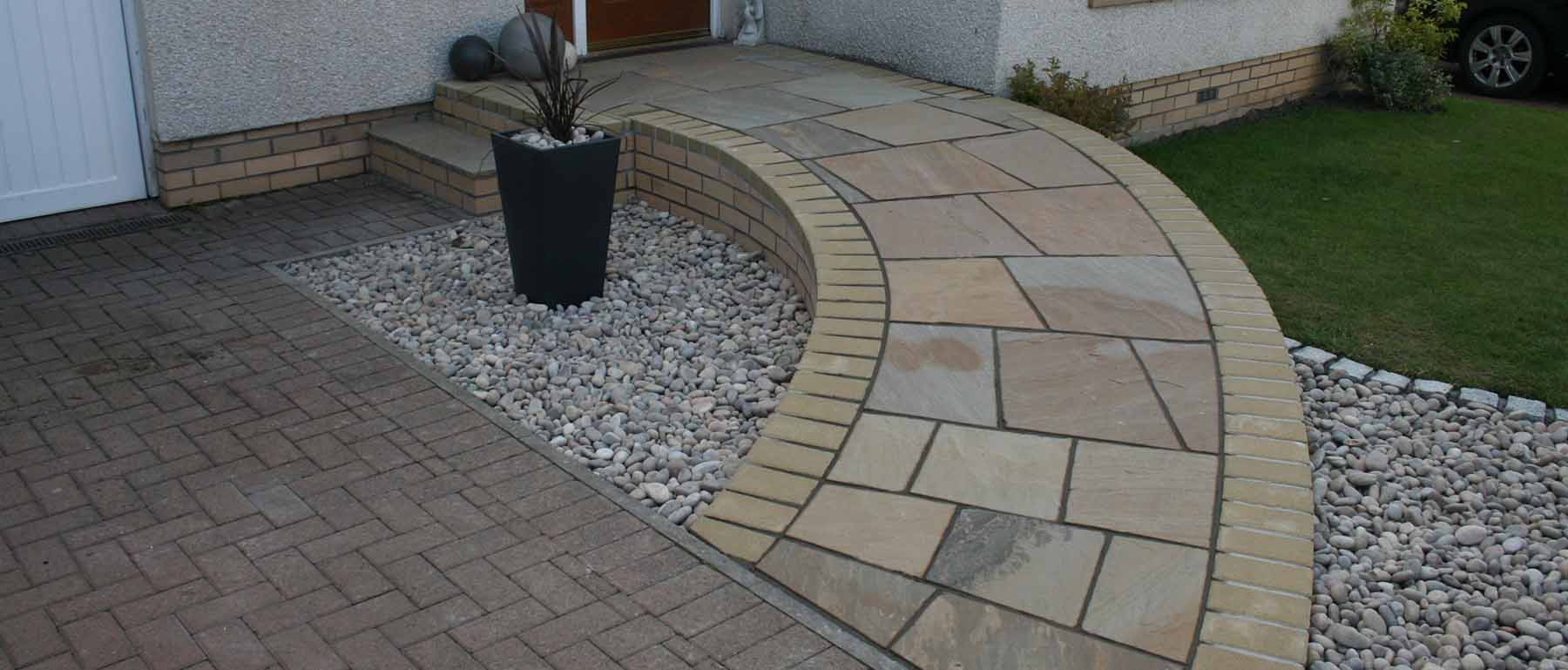 View MK Landscaping Photo Gallery